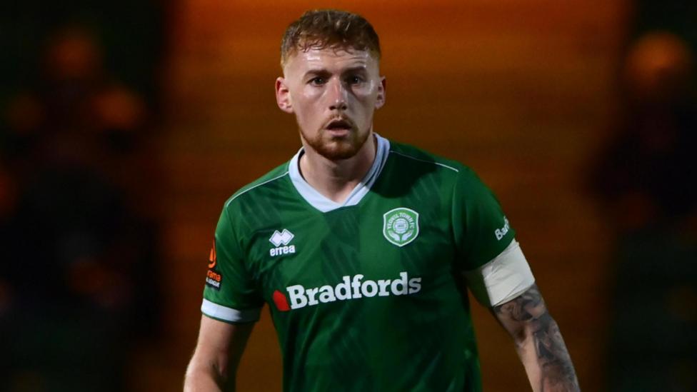 Matt Worthington: Torquay United sign Oldham Athletic midfielder - BBC ...