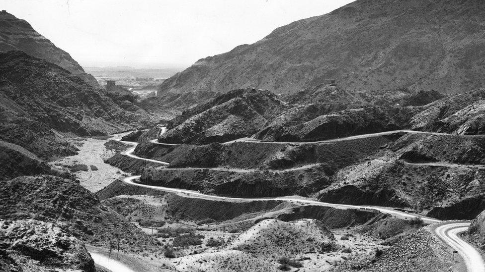 Dorset Regiment Khyber Pass soldiers commemorated - BBC News