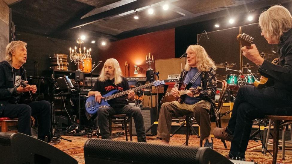 Spinal Tap: The world's loudest band return with a little help from ...