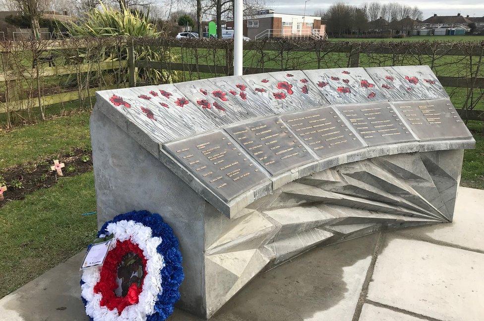 Patchway war memorial lists dead for first time - BBC News