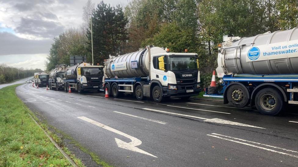 Rain could plunge Swindon's sewage system down drain - BBC News