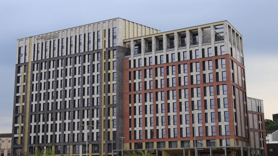 New Nottingham student accommodation block ready to open - BBC News