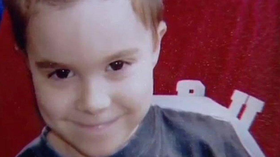 Mason Jones E. coli death: Fresh inquest call refused - BBC News