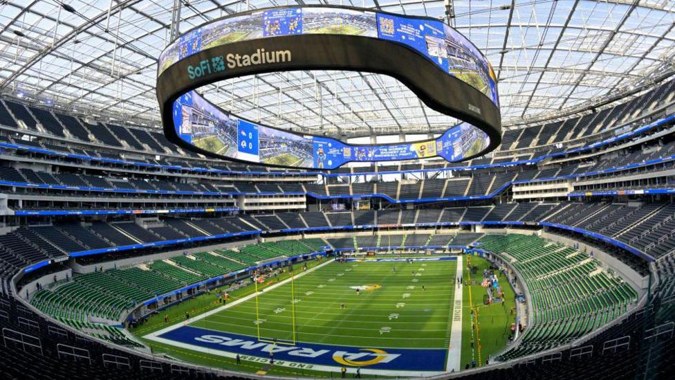 Los Angeles wildfires: Rams' play-off match against Minnesota Vikings ...