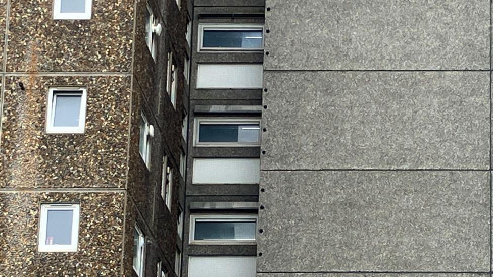 Over 100 London tower blocks may have safety issues - BBC News