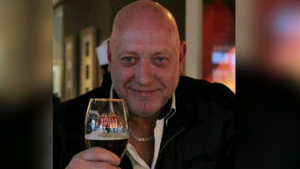 Peterborough murder probe: Robert Merritt had 'heart of gold' - BBC News