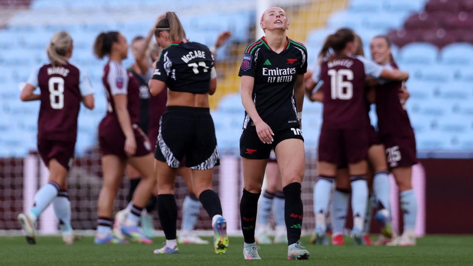 Aston Villa 5-2 Arsenal: Gunners suffer blow to WSL title hopes with ...