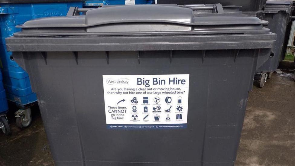 West Lindsey's popular 'big bin hire' scheme set to be extended - BBC News