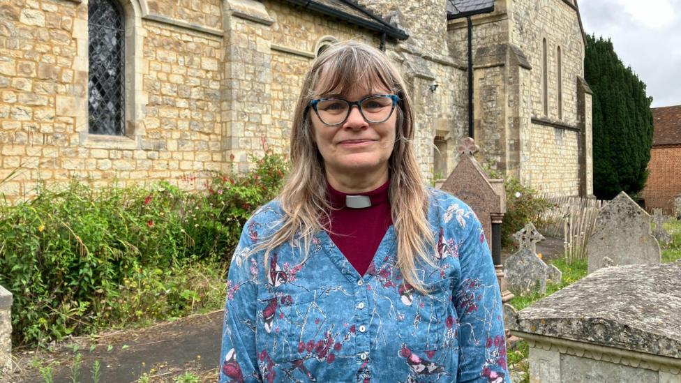 Hale church on home stretch for crumbling tower repairs - BBC News