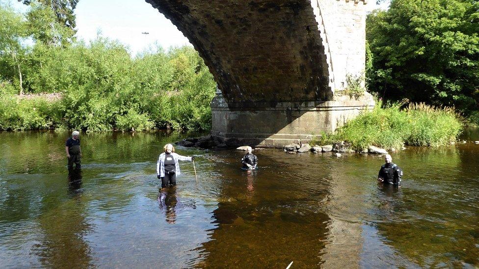 Ancrum Old Bridge rediscovered beneath the River Teviot - BBC News