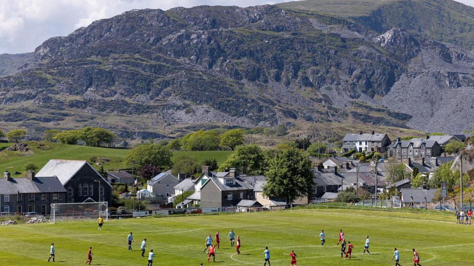 Wales has some of the best football pitches, says groundhopper - BBC News