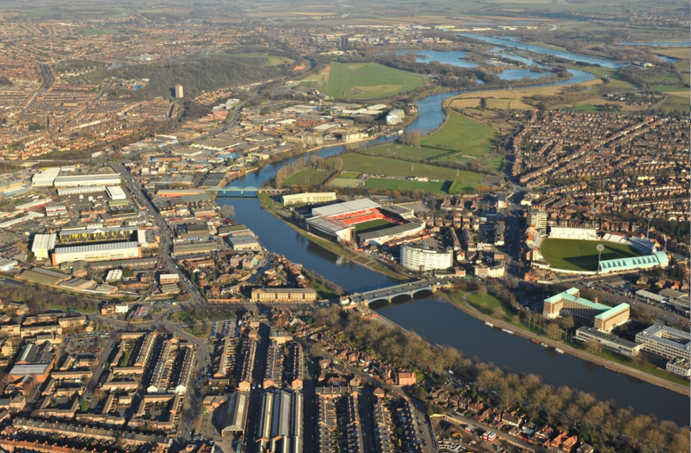 Aerial photos capture East Midlands from above - BBC News