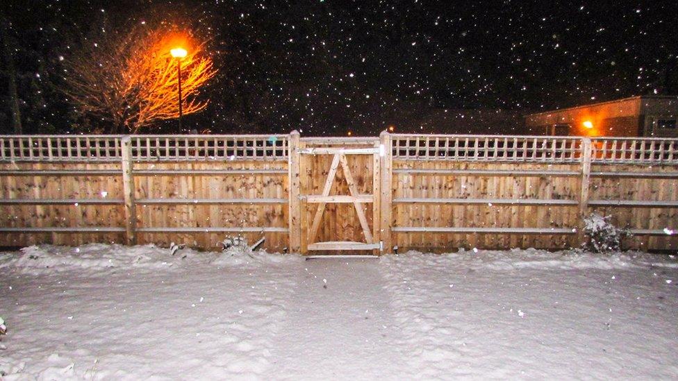 Oxfordshire's Big Snow Picture - BBC News