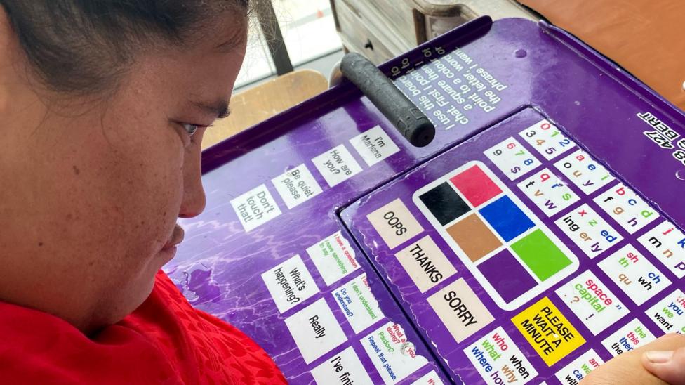 Facilitated communication: Does the 'miracle tool' really help non ...