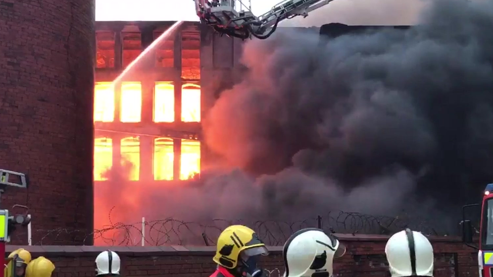 Oldham Maple Mill blaze treated as arson - BBC News