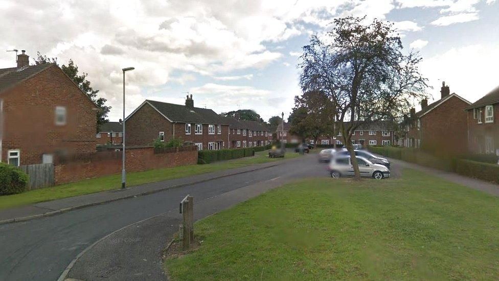 Lincoln: Two teens arrested after large fight breaks out - BBC News