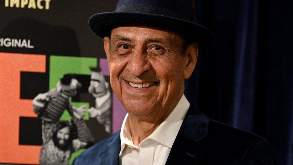 Sesame Street star Emilio Delgado dies aged 81 - BBC News