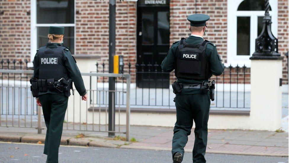Belfast attacks: Man arrested over assaults on women - BBC News