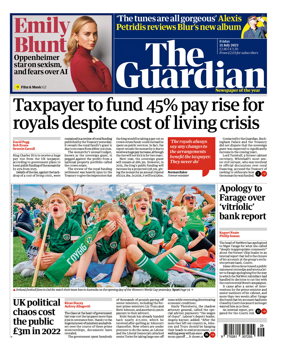 Farage gets apology and King's 'pay rise' - BBC News