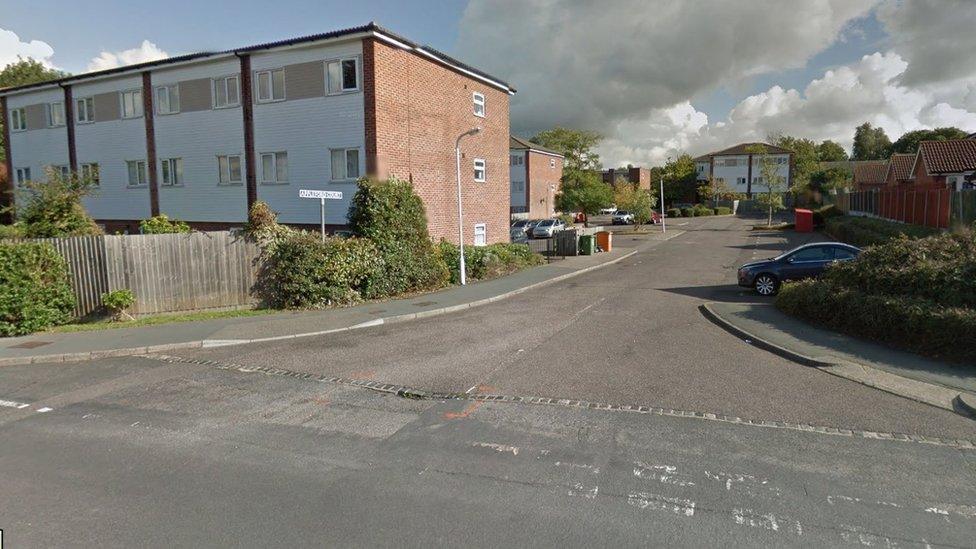 Pitsea stairwell death 'no longer murder' - BBC News