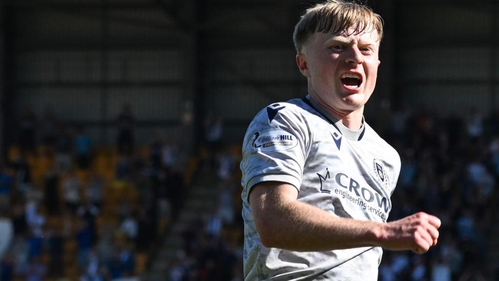 Lyall Cameron 'confident' he can succeed at Rangers - BBC Sport