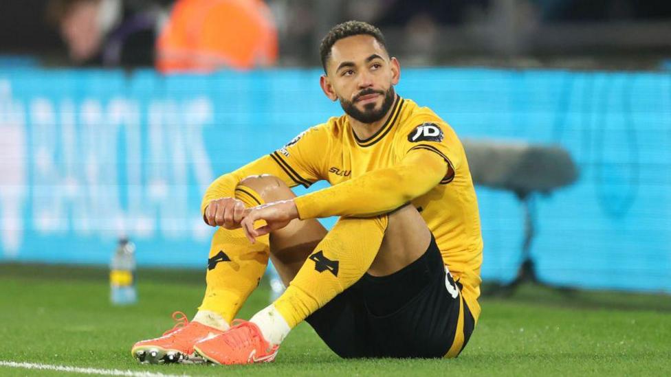 Wolves news: 'Timing was poor' - Bothroyd on Cunha comments - BBC Sport