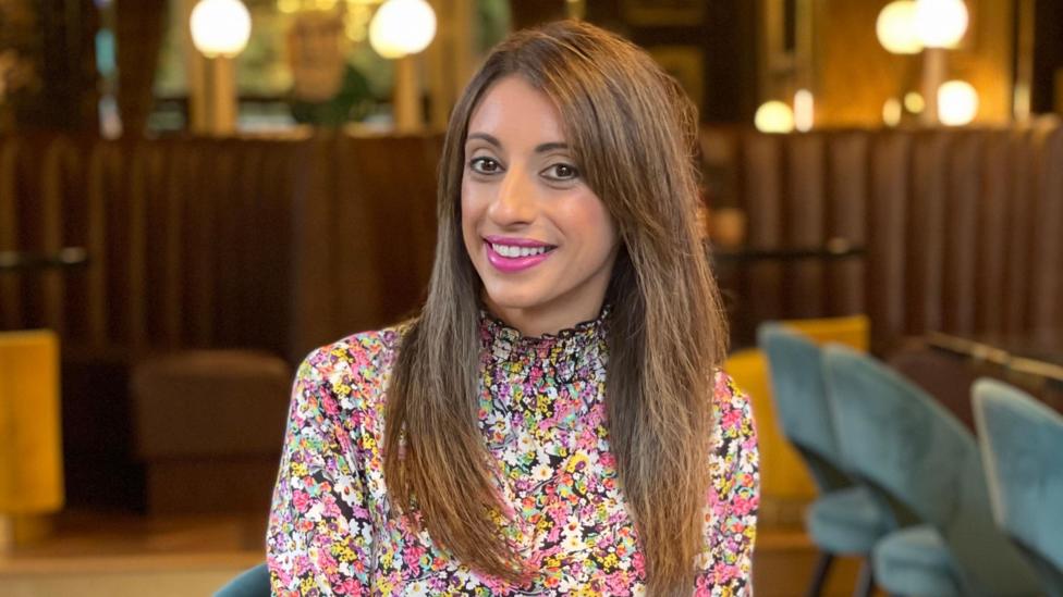 NHS rolls out "speedy" MS injection - BBC News