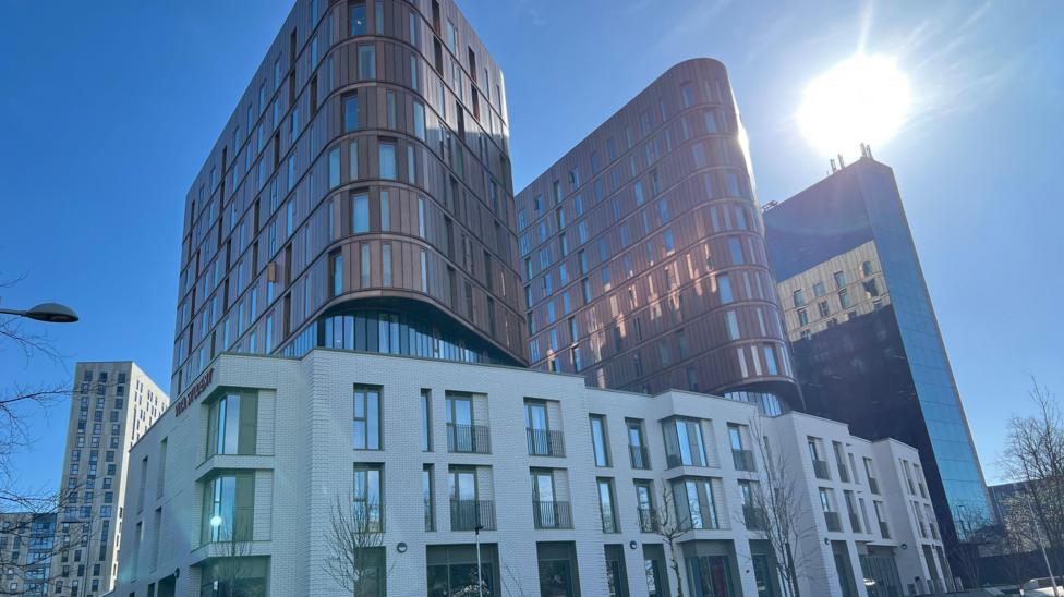 Is the UK becoming less attractive for international students? - BBC News