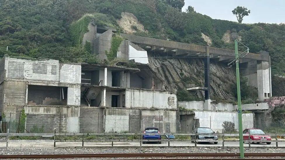 Summerland site's tragic history and new row over its use - BBC News