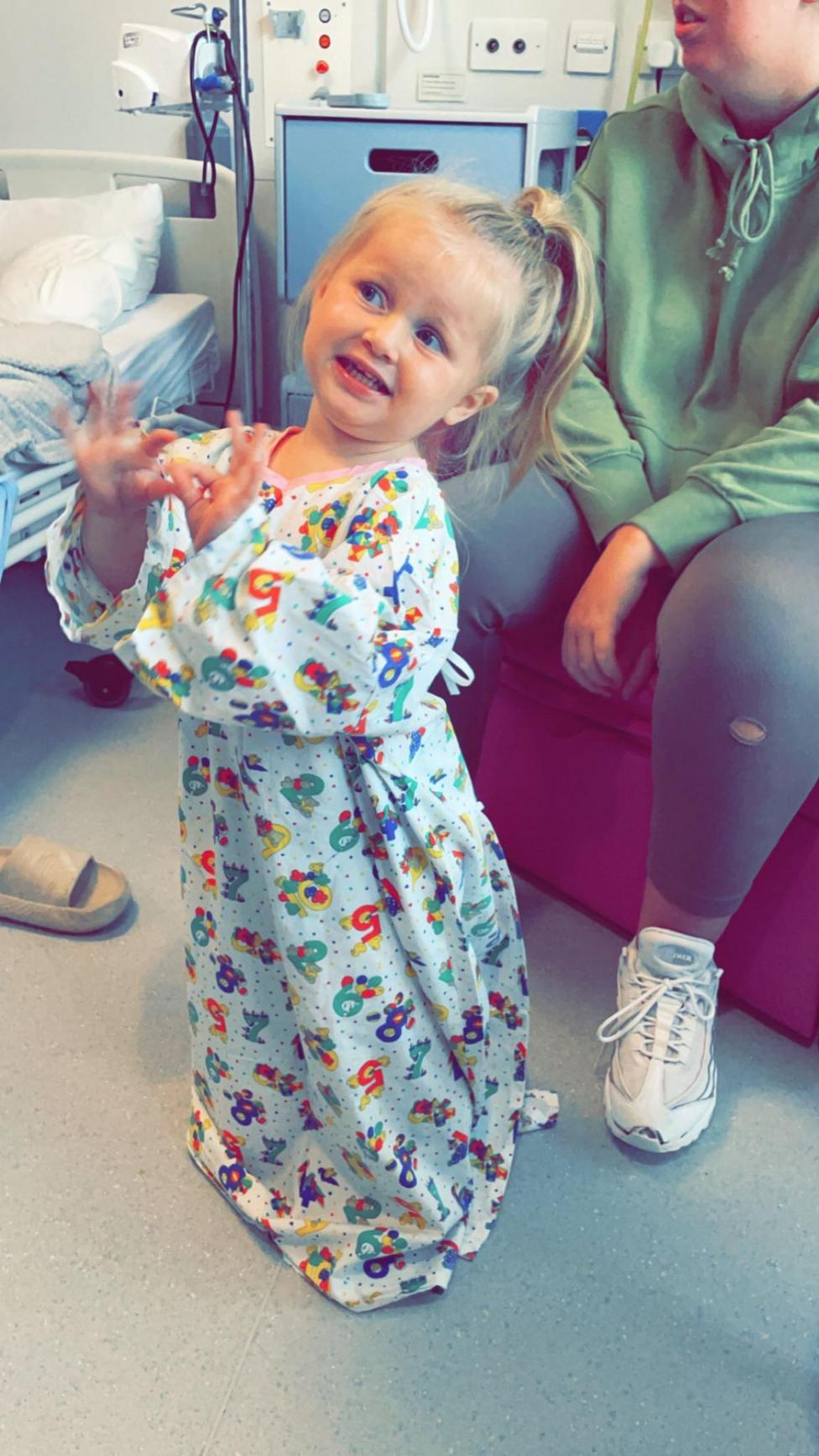 Toddler 'turned grey and passed out' after drinking Slush Puppie - BBC News