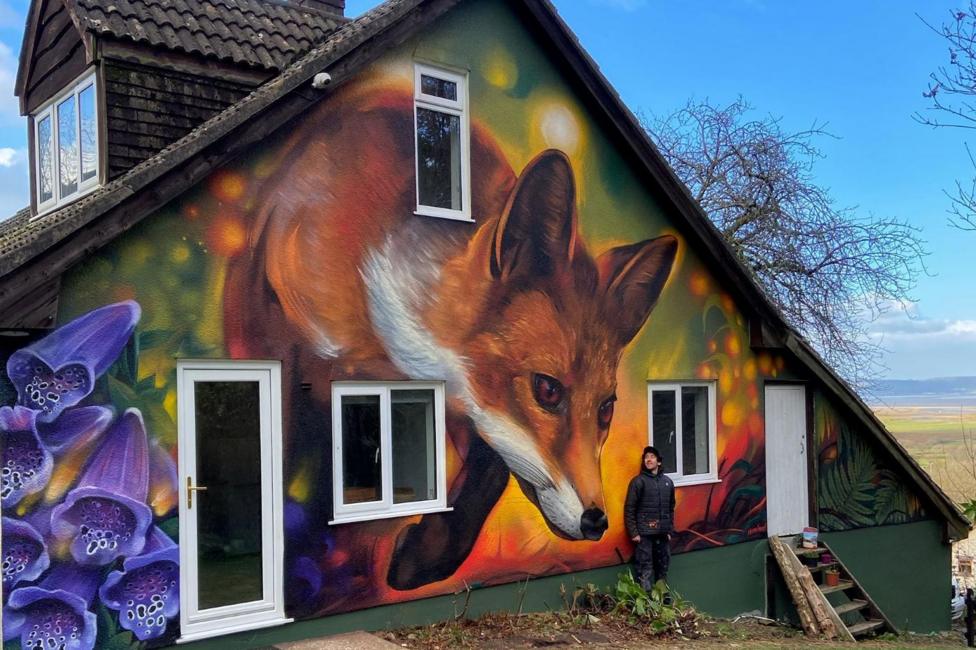 Port Talbot: How Banksy sparked a steel town's love for colour - BBC News
