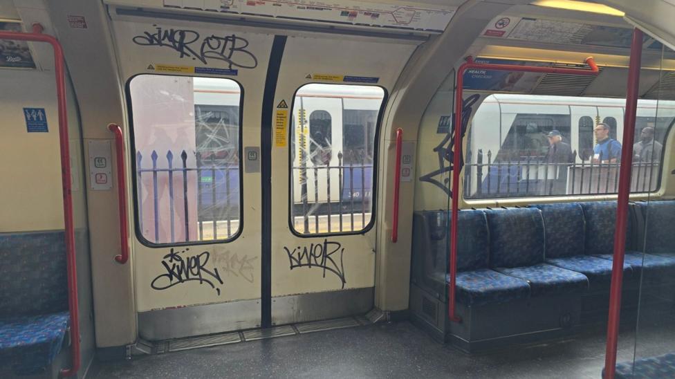 Significant increase in Tube graffiti - Transport for London - BBC News