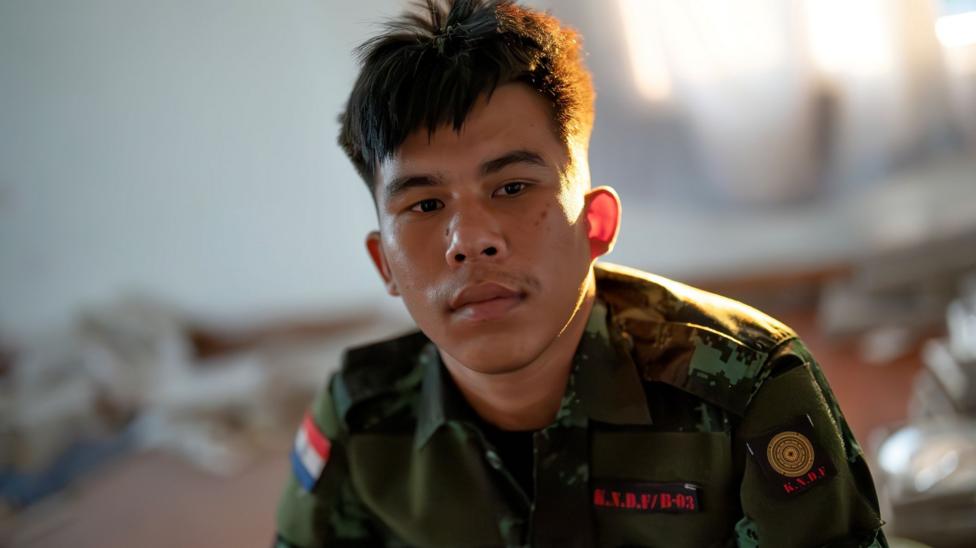 Myanmar: BBC reporter witnesses junta violating a ceasefire - BBC News