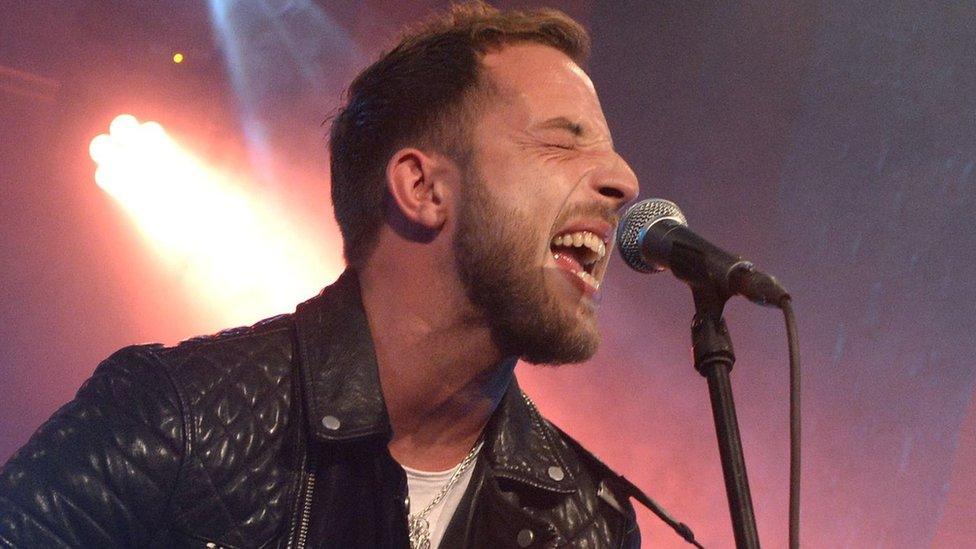 James Morrison: Refined but ragged - BBC News