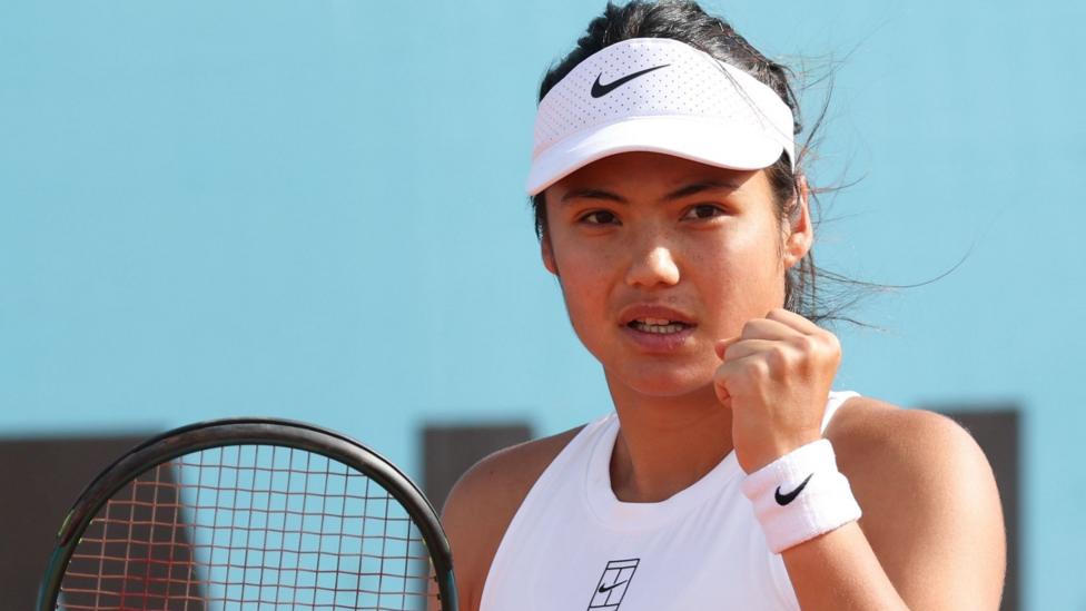 BBC Sport extends Queen's Club tennis broadcast deal until 2027 - BBC Sport