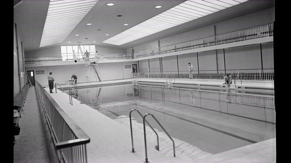 Londonderry's renowned City Baths to reopen after Covid closure - BBC News
