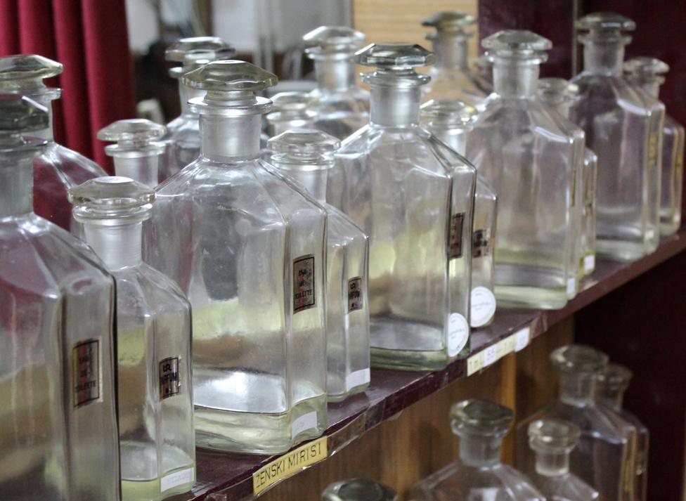 The last perfumer of Belgrade - BBC News