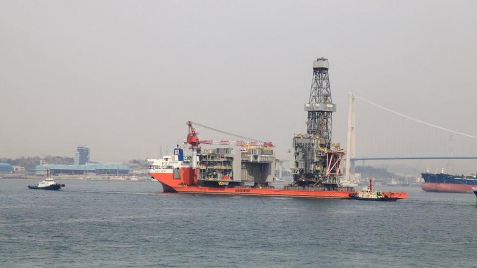 Oil flows from BP Clair Ridge development off Shetland - BBC News