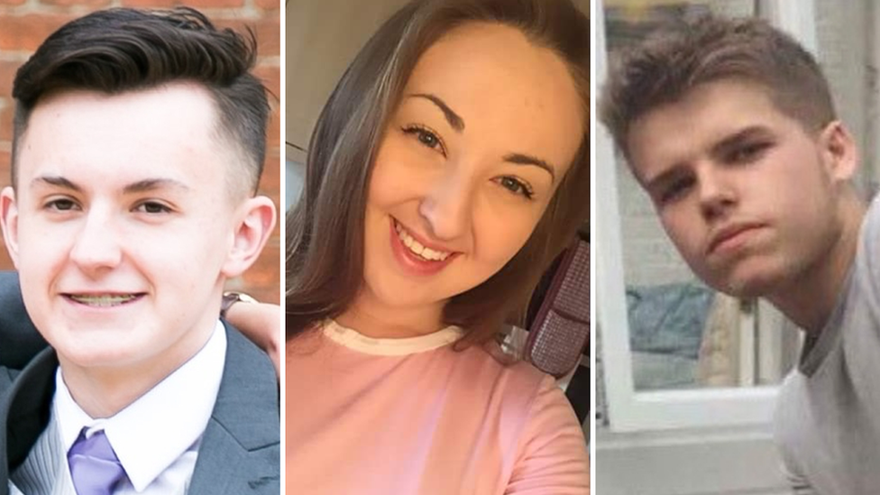 Atherstone fatal crash teens were returning from Snowdonia trip - BBC News