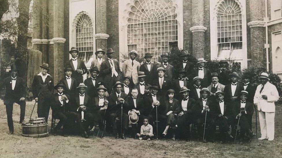 SS Rowan sinking: The disaster that rocked jazz music - BBC News