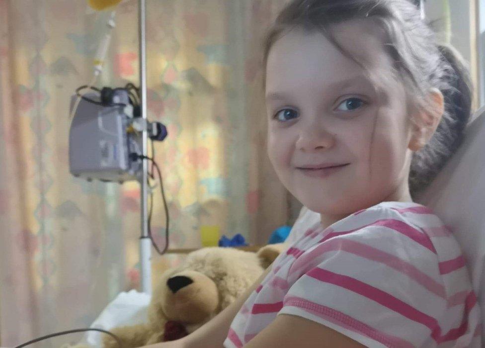 Donor found for Fort William girl with rare blood disorder - BBC News