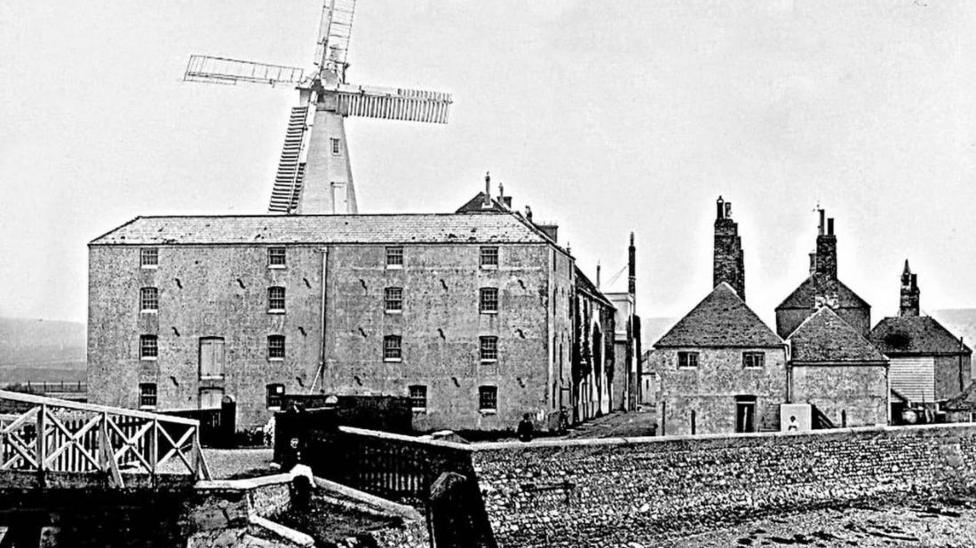 Tide Mills: Abandoned village near Seaford built by mill owners - BBC News