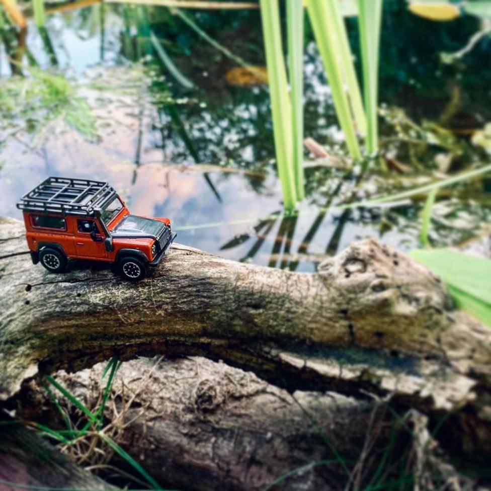 Little Land Rovers: Instagram creator's big photography adventure - BBC ...