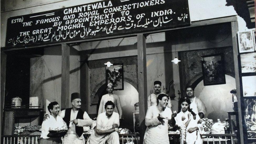 Ghantewala: Why did Delhi's 'oldest sweet shop' shut down? - BBC News
