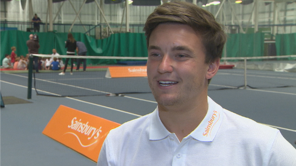 Wimbledon champion Gordon Reid's sporting dream for kids - BBC News