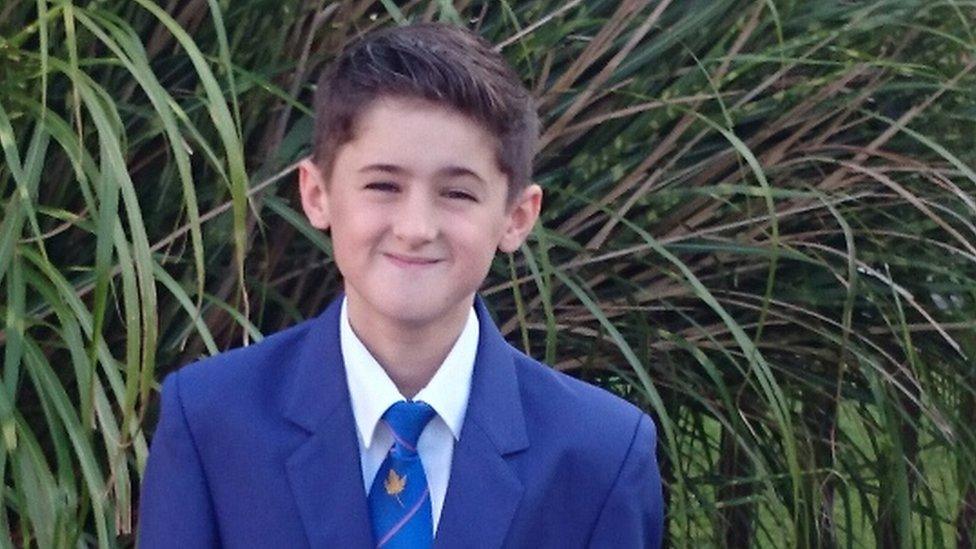 Kent scout Charlie Girling, 12, dies at Finland jamboree - BBC News