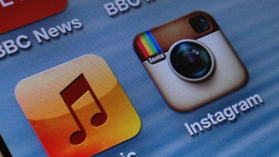 Ten-year-old boy hacks Instagram and then gets rewarded - BBC Newsround