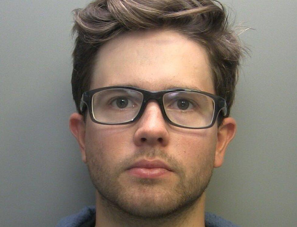 Malcolm Porter jailed for indecent images charges - BBC News