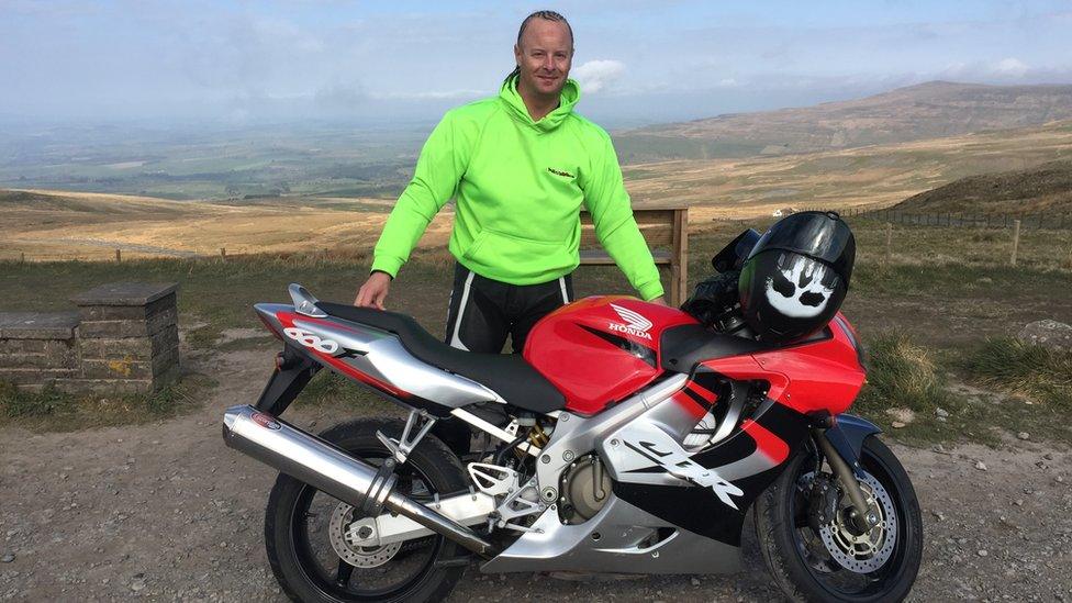 Shaun O'Connell named as motorcyclist killed in crash - BBC News