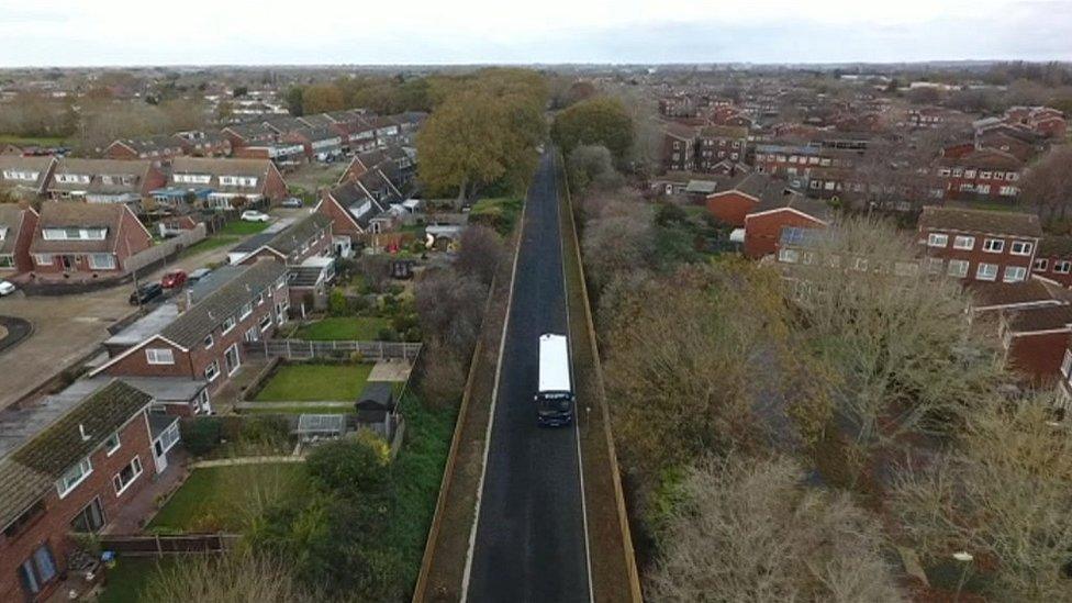 Gosport to Fareham bus expressway extension opens to passengers - BBC News